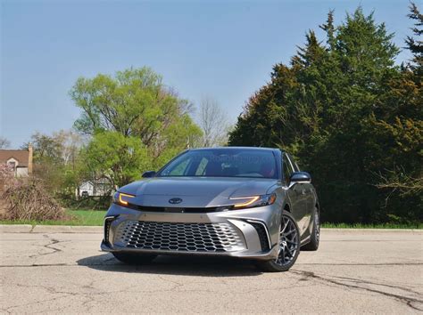 2025 Toyota Camry Hybrid Awd Bottom Line Review
