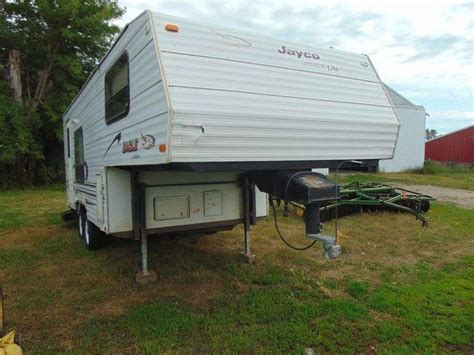 1999 Jayco 24 Ft 5th Wheel Camper With Ball Hitch Ziemer Hilbrands Auctions