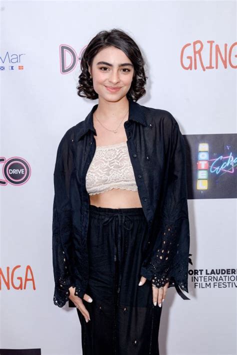 Valentina Buzzurro Hawtcelebs