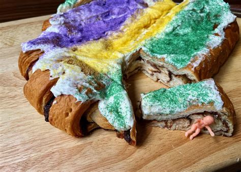 Heres Where To Get Dong Phuong King Cakes In 2026 Where Nola Eats