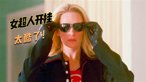 男朋友被绑在自由女神像，绳子断开的危急时刻，女超人却出手救他腾讯新闻