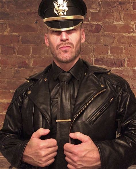 Pin By Sabri On جلد أسود Leather Fashion Men Leather Men Leather
