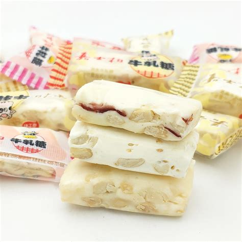 嘉士柏花生牛轧糖500g约46颗蔓越莓芝麻味结婚喜糖果网红零食批发虎窝淘