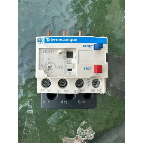 Schneider Electric Lrd07 กระแส 1 6 2 5 A โอเวอร์โหลด รีเลย์ Overload Relay Shopee Thailand