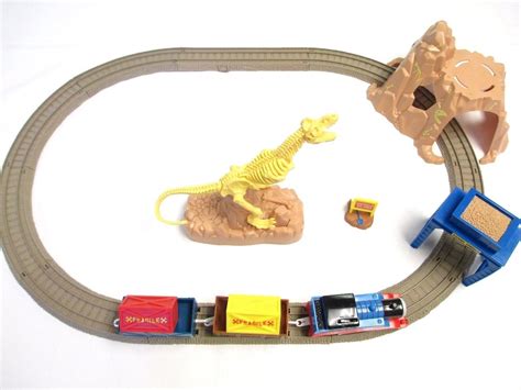 Thomas Train Trackmaster Set Sodor Museum Dinosaur Fossil Site Excavating T Rex 1853405817