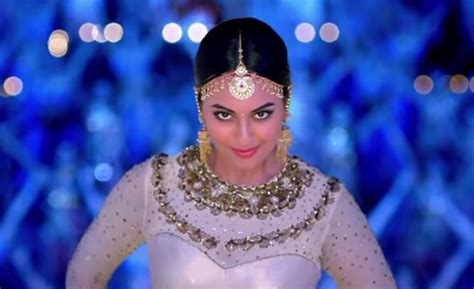 Sonakshi Sinha Wore Lehenga Worth Rs 75 Lakh In Tevar Bollywoods
