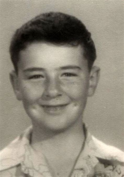 Sam Arenas Instagram Twitter And Facebook On Idcrawl