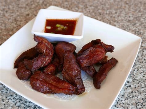 Las Only Laotian Restaurant Serves A Hard To Find Collection Of Asian