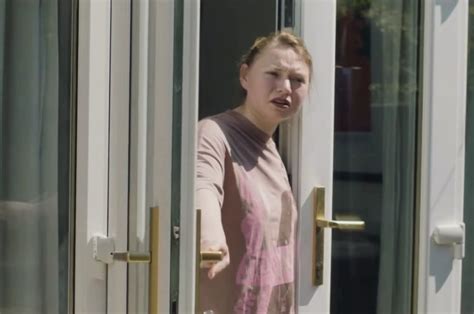 كيت وينسليت مع ابنتها في أحدث أفلامها I Am Ruth بالفيديو مجلة هي