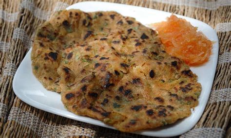 Stuffed Paratha With Raw Papaya And Ginger