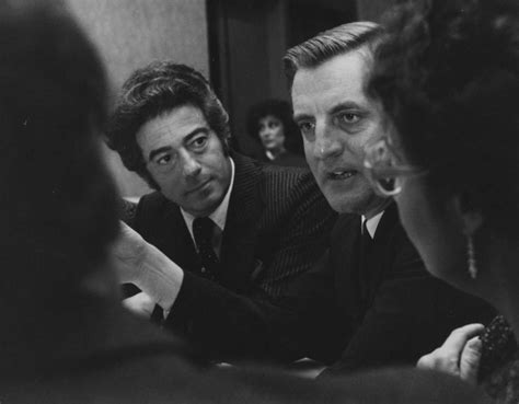 Siggi B Wilzigs Vaccination Project Unstoppable