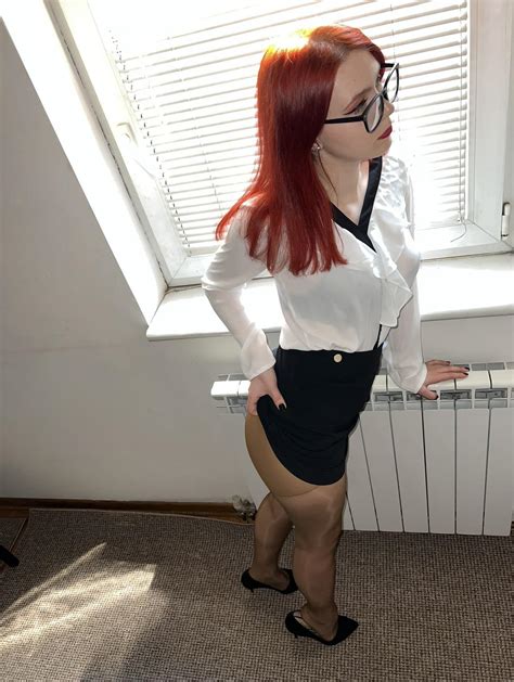 Hello🖤 R Secretary