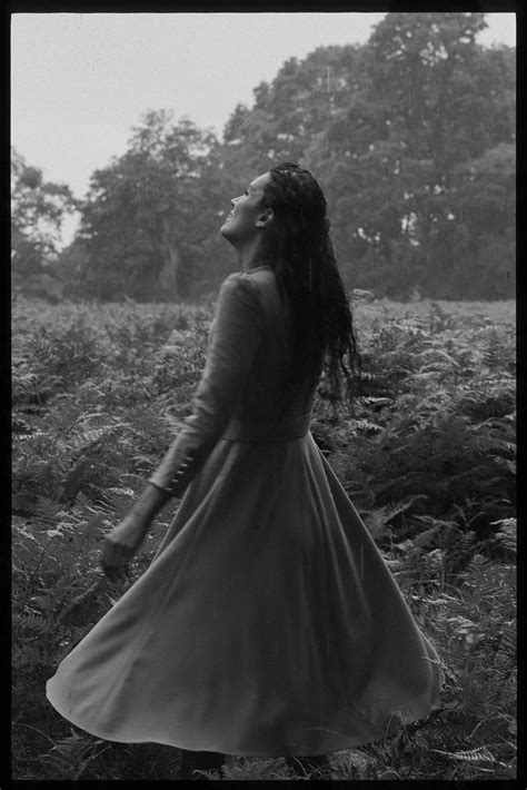 Meet Ari Reid A Society Swan For The People