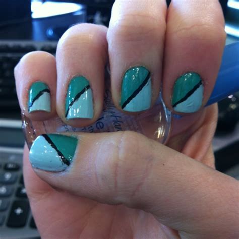 Striping Tape Def Needed For A Better Line Striping Tape Nails Beauty