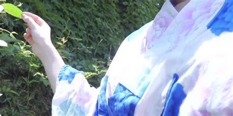 Amu Hanamiya Rebd 486 Amu A Voluptuous Flower