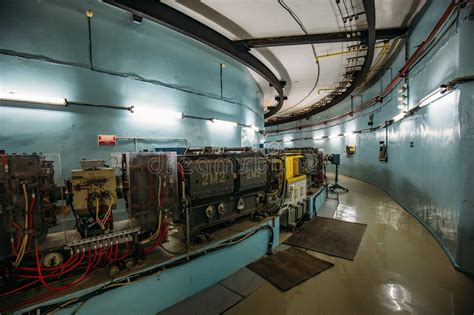 Superconducting Ring Electromagnet In Cyclotron Particle Accelerator