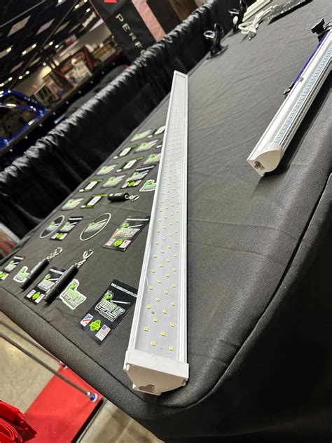 New Gen 2 37 800 Lumns Dual Kit Lizard Lit Pit Lights