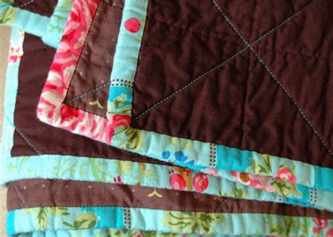 Binding A Quilt Five Different Approaches New Quilters