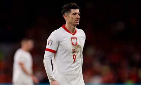 Poland Can No Longer Count On Captain Lewandowski For Goals Egypttoday