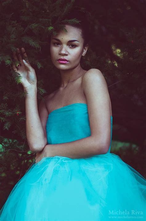 Pin By Ilaria Iacoviello On Elegance In Wonderland Model Glamour Beauty