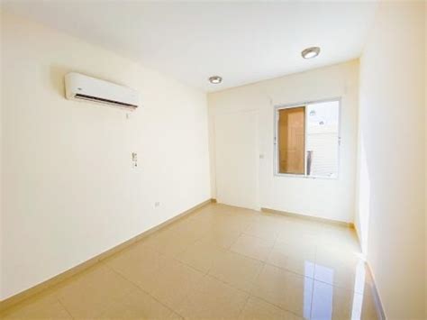 Doha Properties For Rent شقة خلف وذنان مول معيذر 92980021mzad Qatar