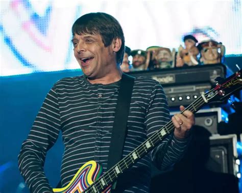 Stone Roses Bassist Gary Mani Mounfield Dies Aged 63 British Brief