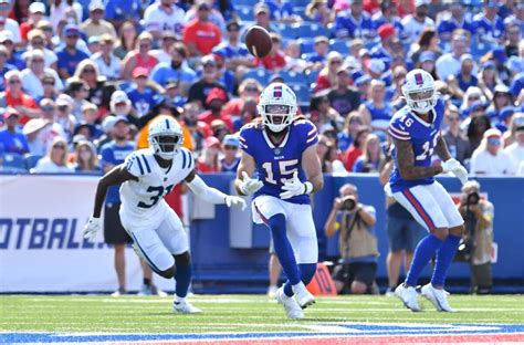 Jake Kumerow Waits To Catch A Pass 2022 Buffalo Bills Bills Fans
