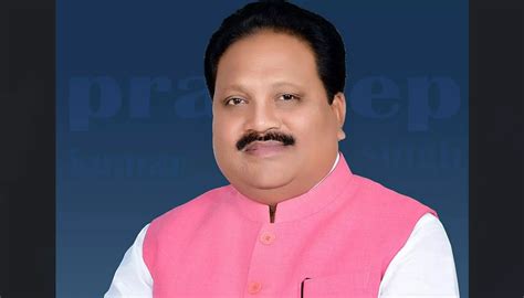 प्रदीप कुमार सिंह का जीवन परिचय जीवनी Pradeep Kumar Singh Biography In Hindi Pradeep Kumar