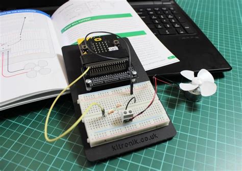 Bbc Micro Bit Met Inventors Kit En Accessoires Opencircuit