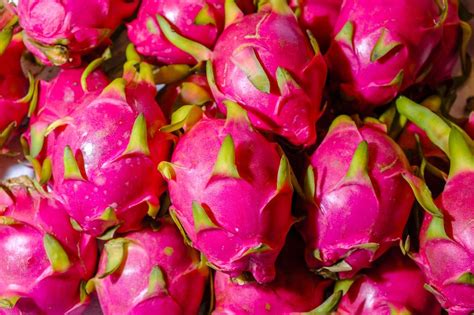 What Is Dragon Fruit Benefits Flavor And How To Eat It