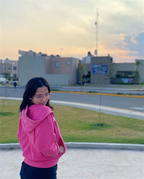 Merly Gonzalez Merly Glez • Instagram Photos And Videos