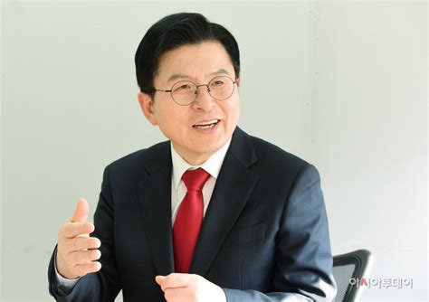 아투 인터뷰 황교안 자유 대한민국 지켜낼 유일한 후보 네이트 뉴스