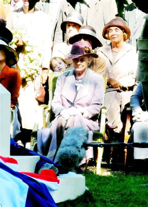 Violet Crawley Dowager Countess Of Grantham Downton Downton Abbey