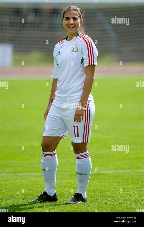 Mexican Player Nayeli Rangel Warms Up For A Womens Soccer Test Match