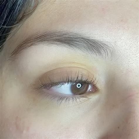 Sabrina Cazares Palm Desert Lashes 𝐋𝐚𝐬𝐡 𝐋𝐢𝐟𝐭 Helping To Accentuate