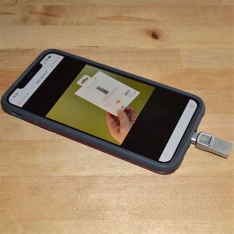 Kingston DataTraveler Bolt Duo Review: Portable Storage For Your iPhone