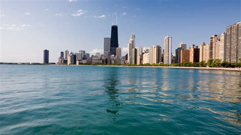 Officials Urge Caution Due To Cold Water Temps As Chicago Beaches Open