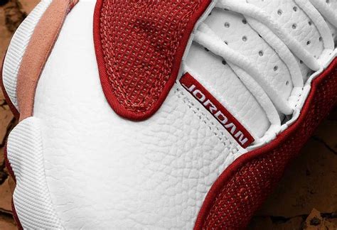 撞脸天价 Bin 23！这双 Aj13 终于要来了！jordanairdune