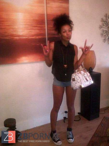 Facwbook Breezies Zb Porn