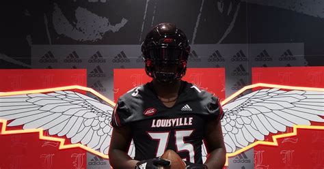 Louisville Offers 21 Ol Jaydon Collins Following Camp