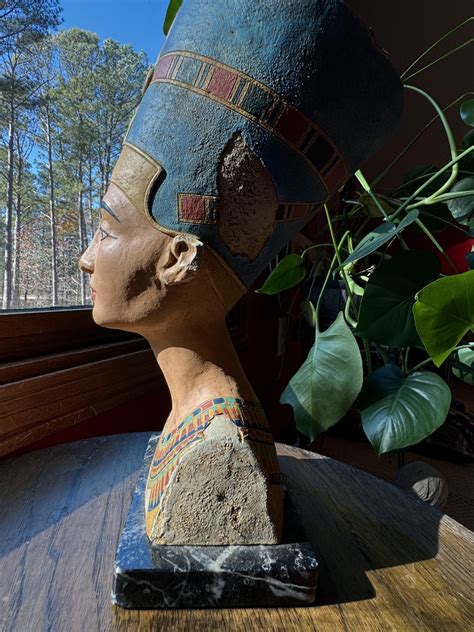 Queen Nefertiti Bust Masterpiece Art And Artifact Museum Replica Sculpture Statue Ebay