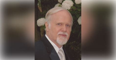Obituary Information For Edward Glen Hull