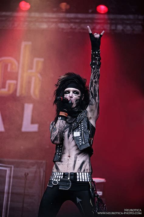 Andy Biersack Makeup