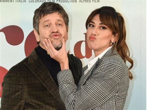 One Woman Show Virginia Raffaele Linfanzia Al Luna Park Il