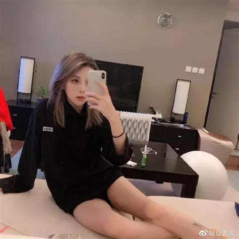 夏美酱柳侑绮校服艾莉第15页大山谷图库