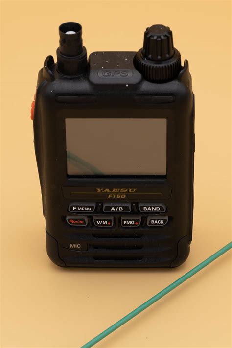 Yaesu Ft5d