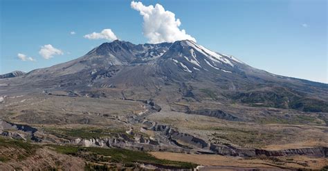 Mount St Helens Composite Large Composite Image Of Mount S Flickr