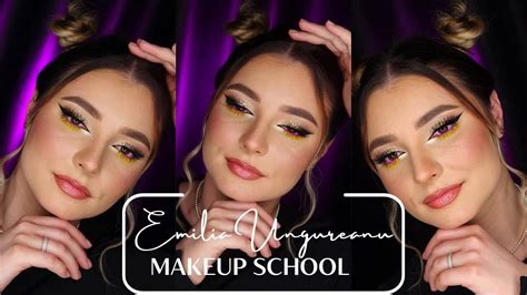 Winged Eyeliner Makeup Tutorial Youtube