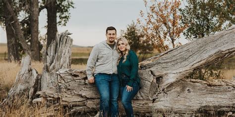 Kyle Gratton And Lauren Voellers Wedding Website The Knot