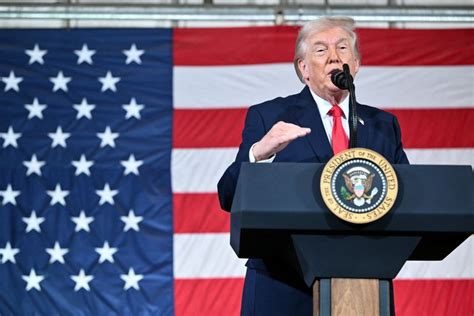 Trump Dice Que Un Cambio De Régimen En Irán Sería Lo Mejor Que Podría Pasar